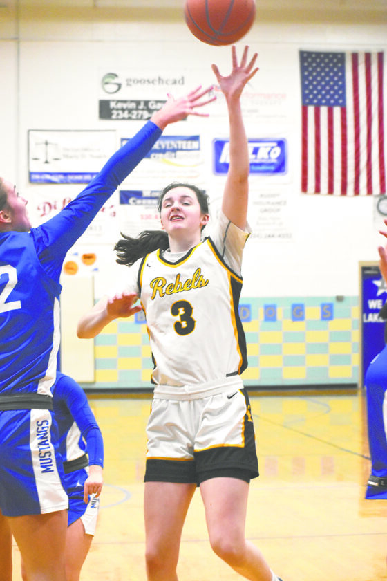 Crestview returns to district final | News, Sports, Jobs - Tribune ...